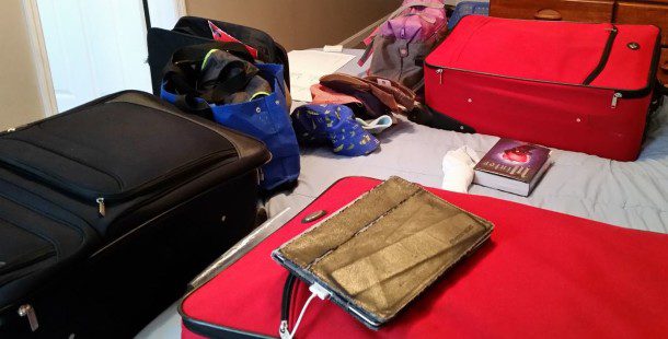 5 packing tips for a surprise vacation - Points with a Crew
