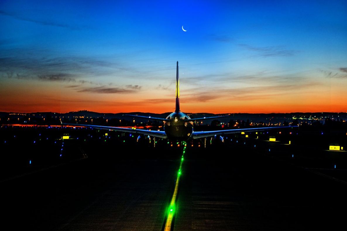 16 of the most amazing in-flight pics you'll ever see - Points with a Crew