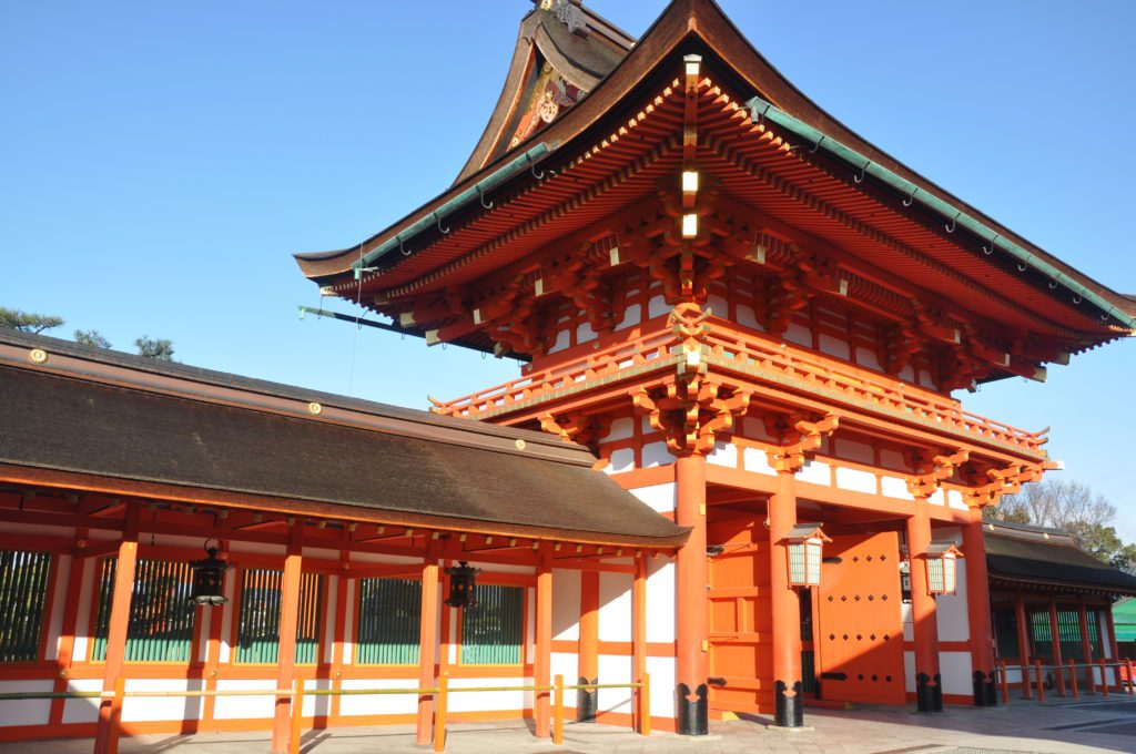 The magical journey through thousands of tori gates at Fushimi Inari ...
