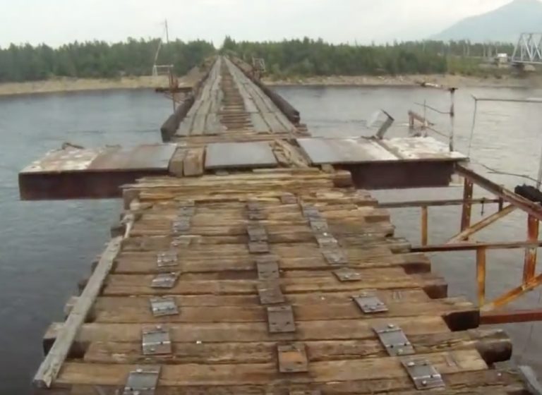 vitim-river-bridge - Points with a Crew