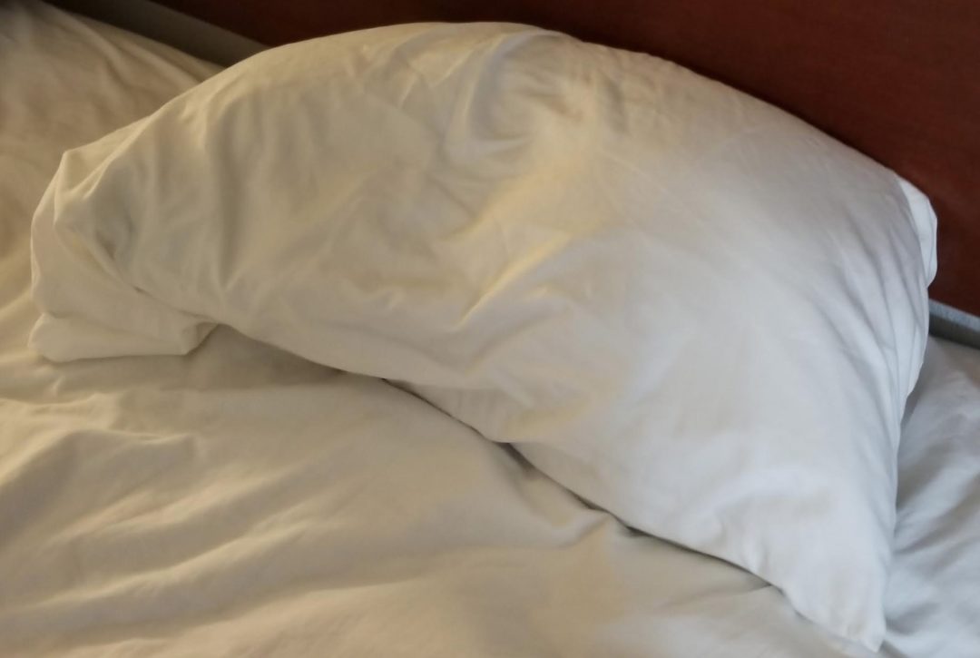 The world's worst hotel pillows - Points with a Crew