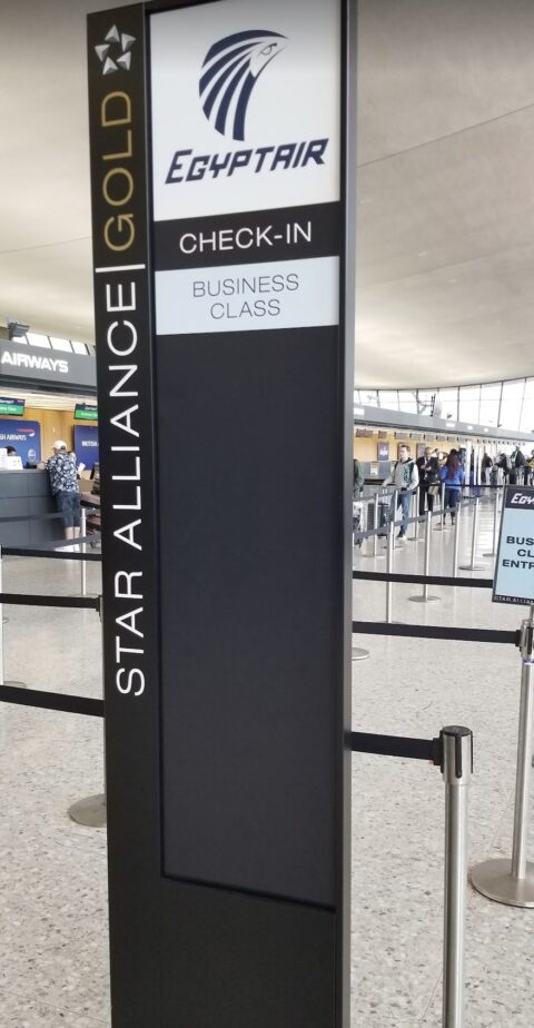 EgyptAir Boeing 787-9 Dreamliner Business Class Review IAD-CAI - Points ...