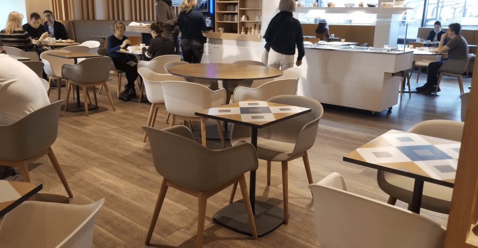 Holiday Inn Express Paris / CDG Airport Hotel Review - Points with a Crew