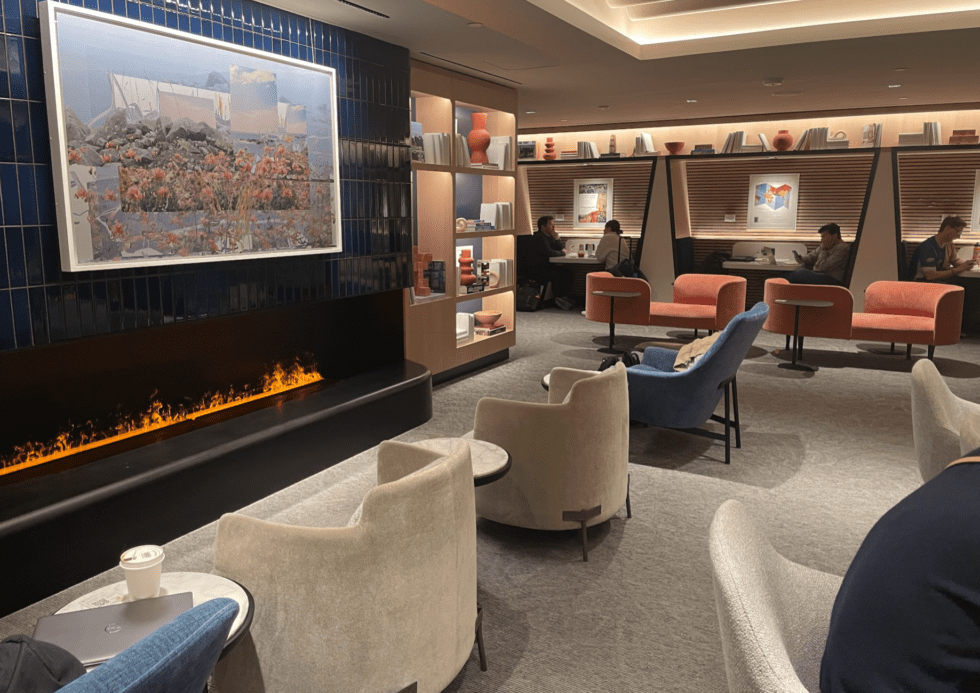 Chase Sapphire Lounge LGA Review - LaGuardia Airport Priority Pass ...