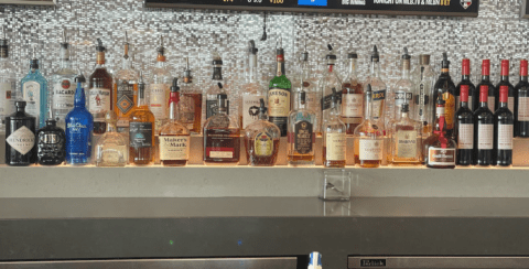 American Airlines Admirals Club Boston / BOS Lounge Review - Points ...