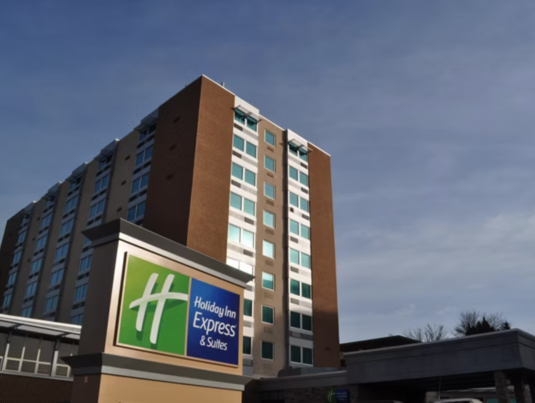 Holiday Inn Express Pittsburgh West - Green Tree Hotel Review - Points ...
